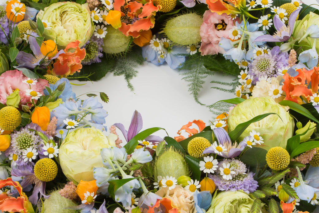 Rouwkrans Geliefd – Uitvaart-Bloemist.nl